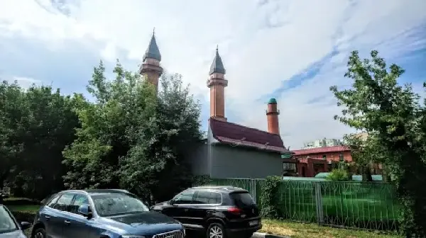 Umrah PLUS Moscow: A New Option for Parents & Adventurers